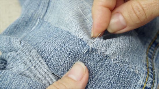 Know The Additional Clothing Alteration Tips To Stitch Denim